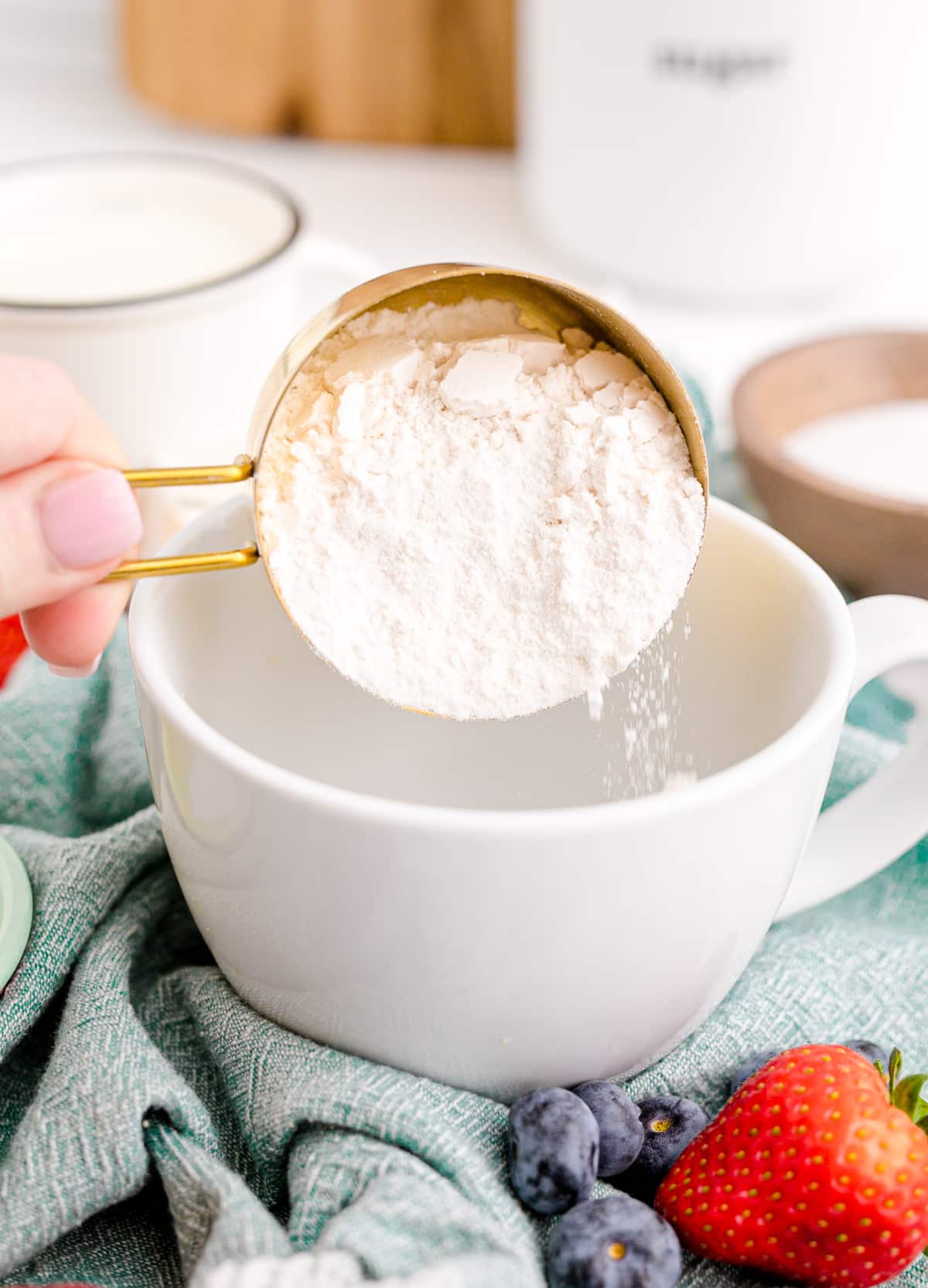 Best Pancakes in a Mug Recipe (Microwave Pancakes)
