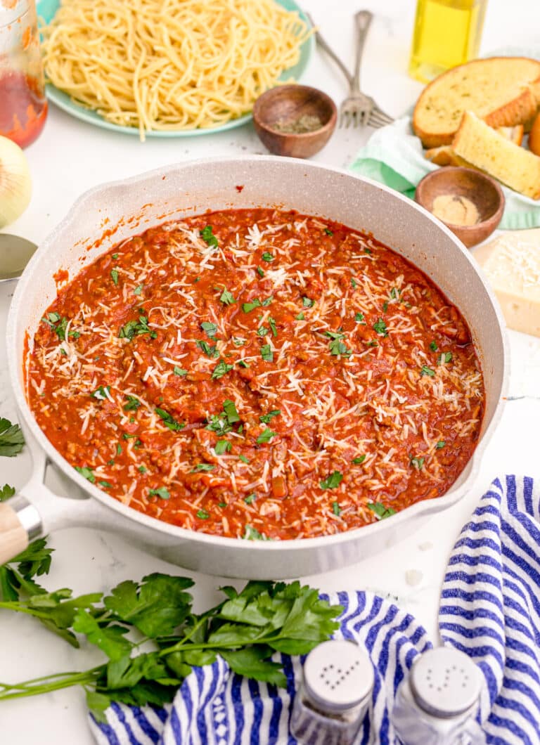 How to Make Thick Spaghetti Sauce - Sweet Tea and Sprinkles