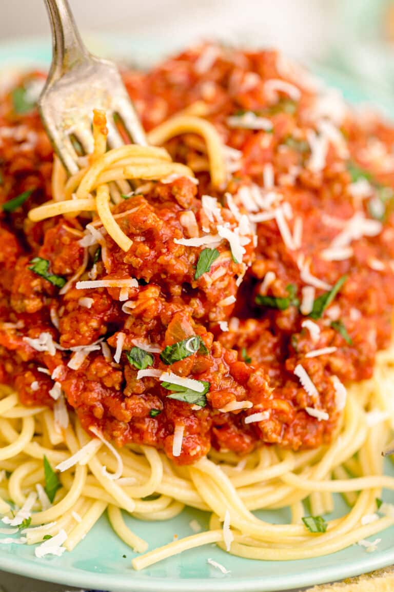 How to Make Thick Spaghetti Sauce - Sweet Tea and Sprinkles
