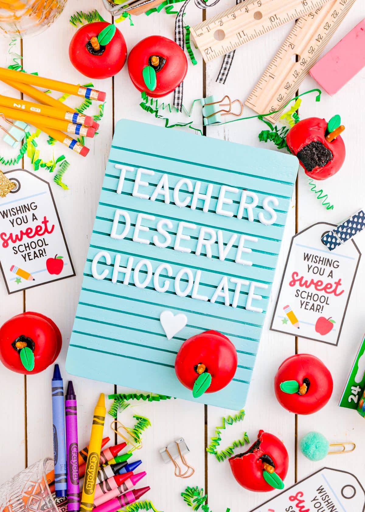 Back to School Apple Oreo Balls - Sweet Tea and Sprinkles