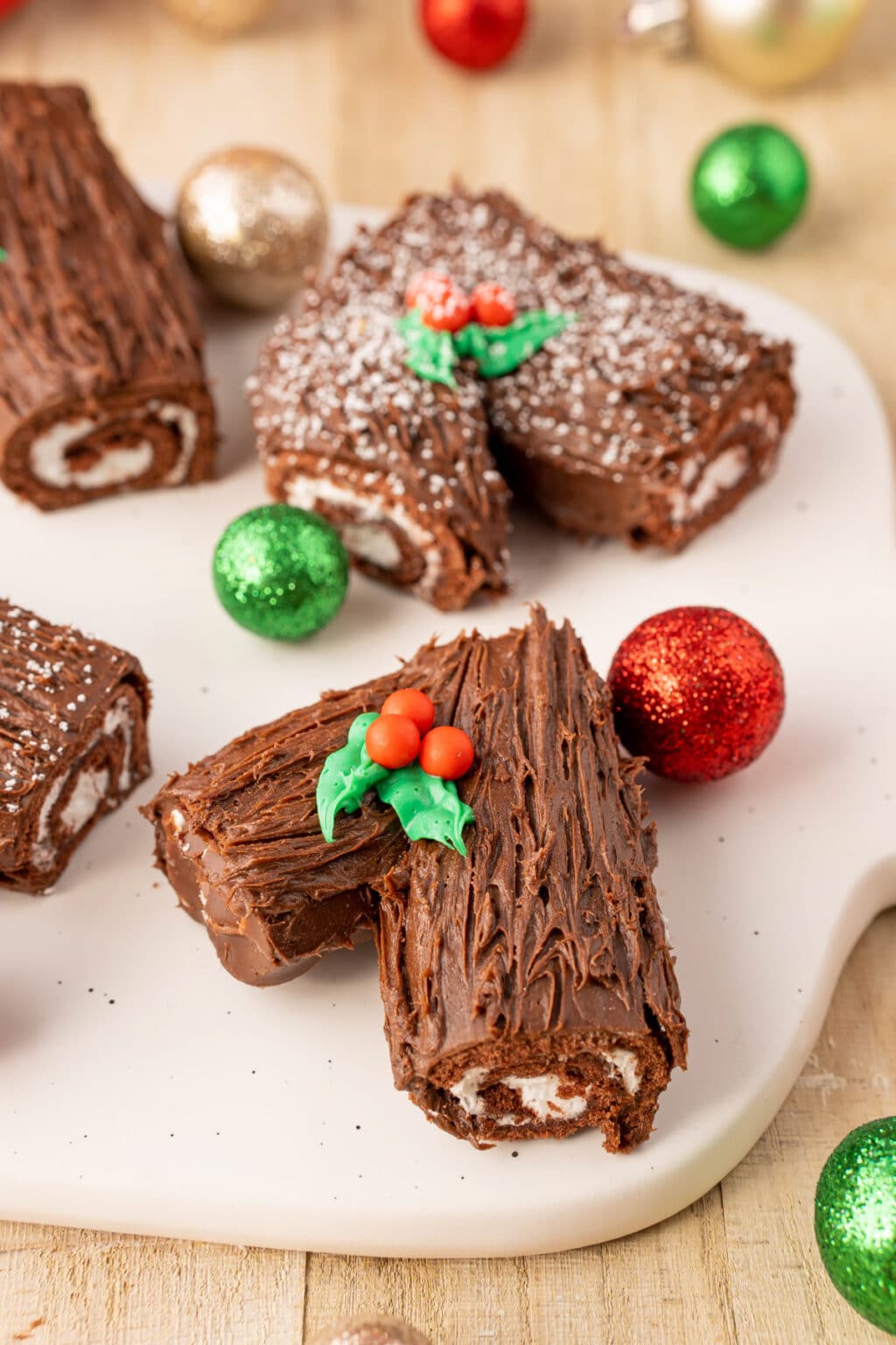 Mini Yule Logs - Sweet Tea and Sprinkles