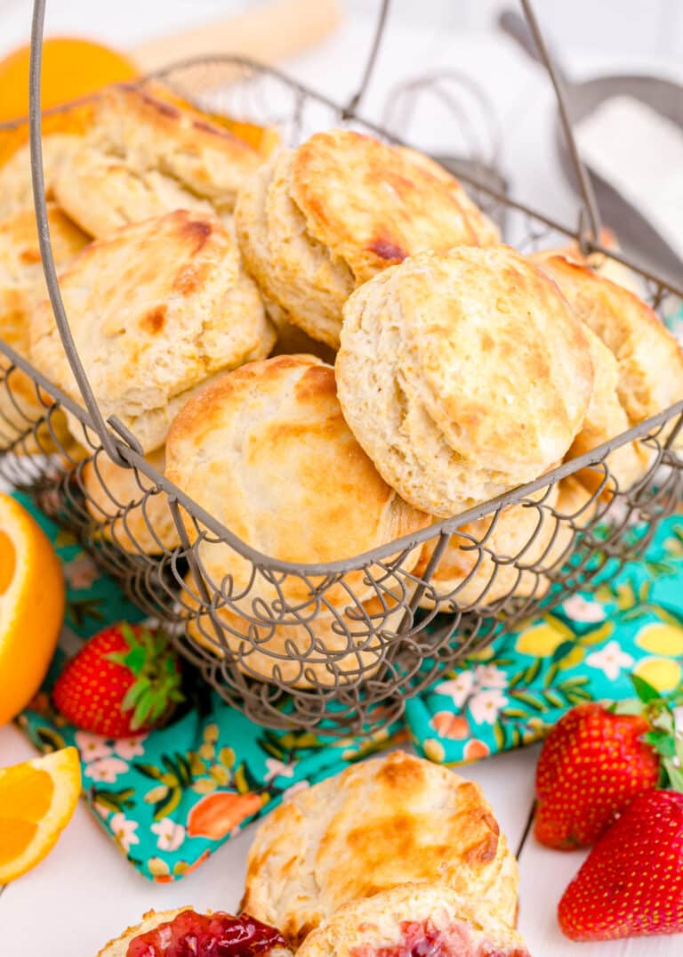 Easy Homemade Biscuits Recipe - Sweet Tea and Sprinkles