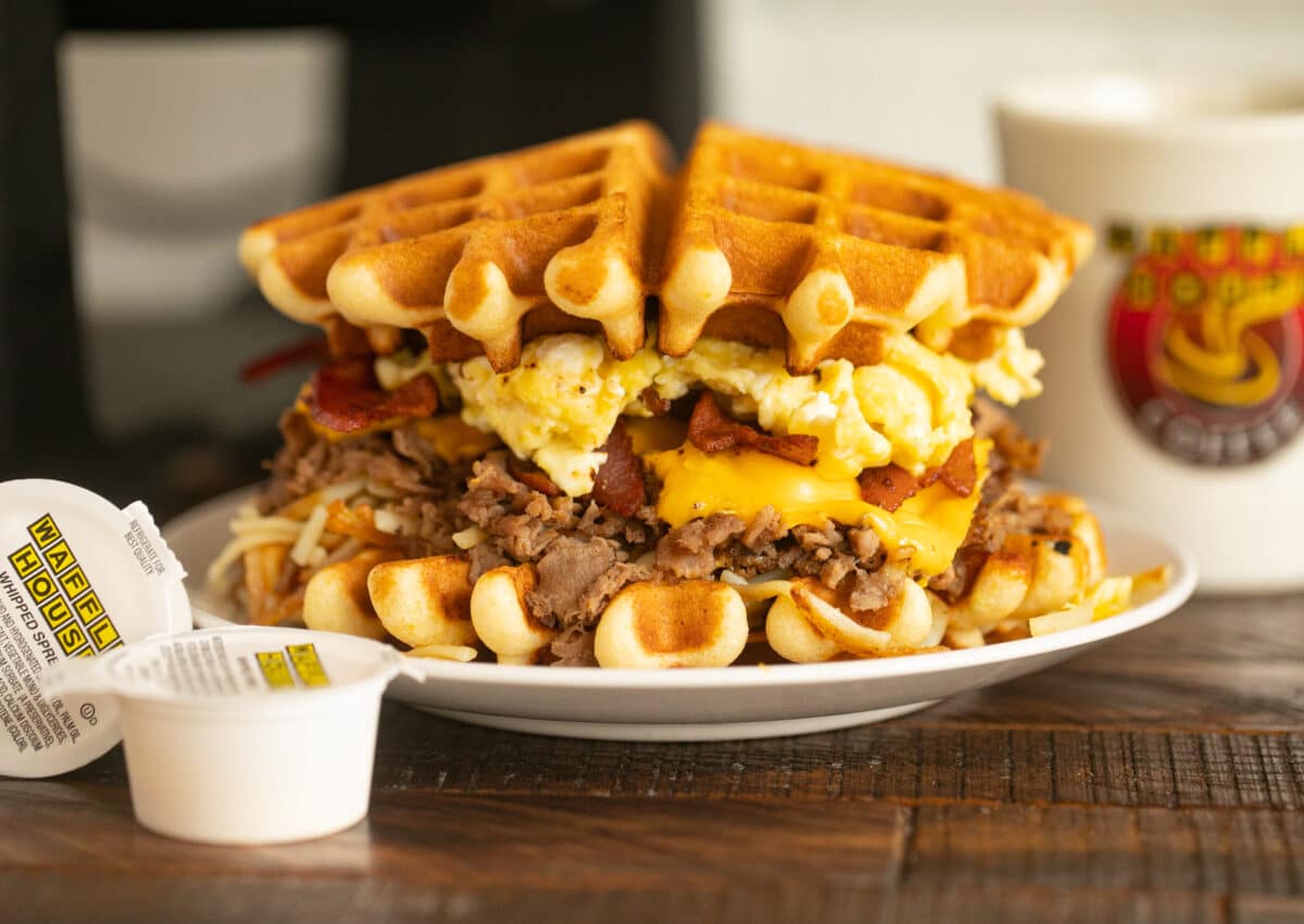 Viral Waffle House Sandwich - Sweet Tea and Sprinkles