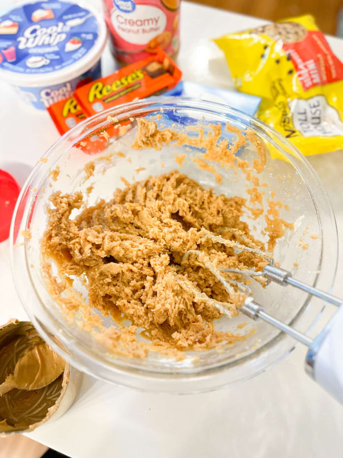 Reese's Peanut Butter Pie - Sweet Tea and Sprinkles