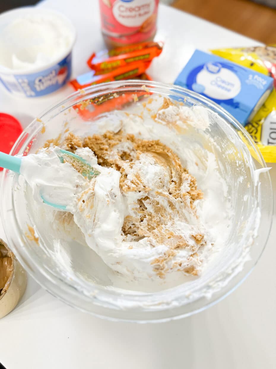 Reese's Peanut Butter Pie - Sweet Tea and Sprinkles