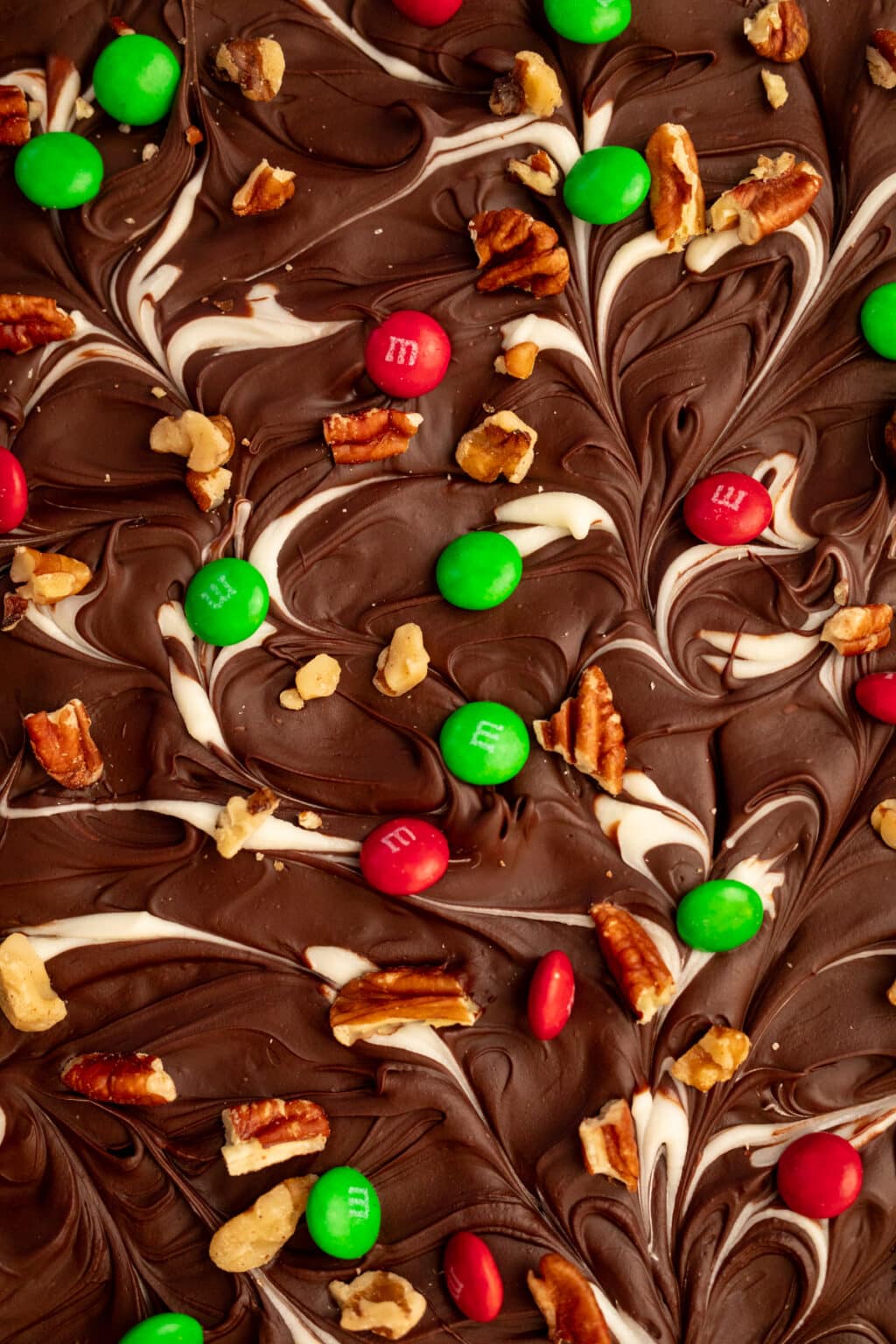 Saltine Cracker Toffee : The Ultimate Sweet and Salty Treat