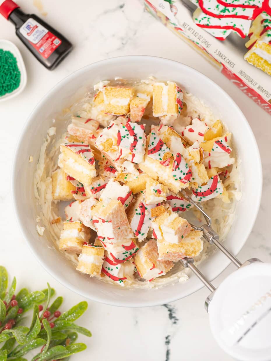 Little Debbie Christmas Tree Dip Snack Board - Sweet Tea and Sprinkles