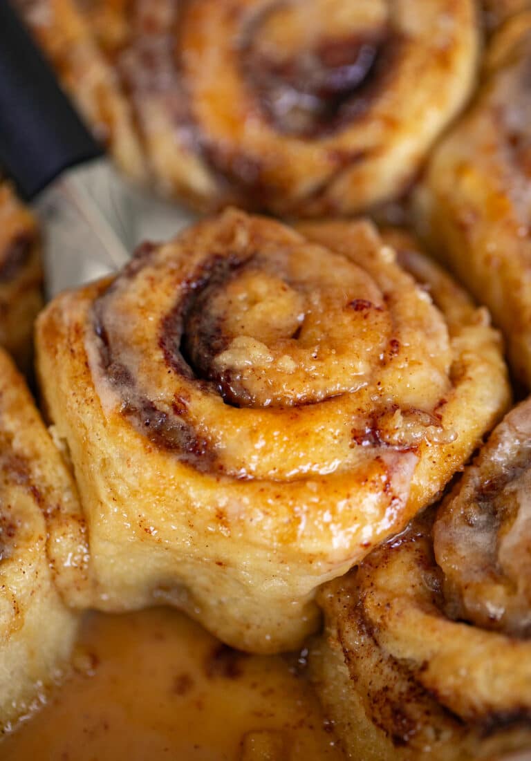 Copycat Cinnabon Cinnamon Rolls - Sweet Tea and Sprinkles