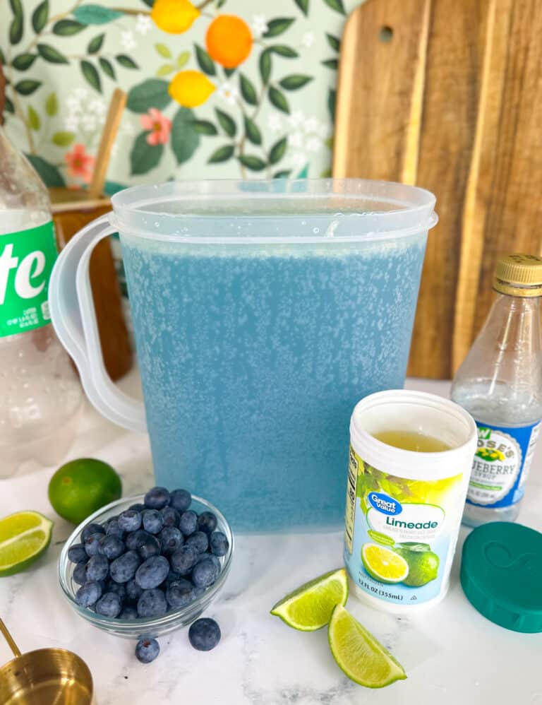 Blueberry Limeade - Sweet Tea and Sprinkles